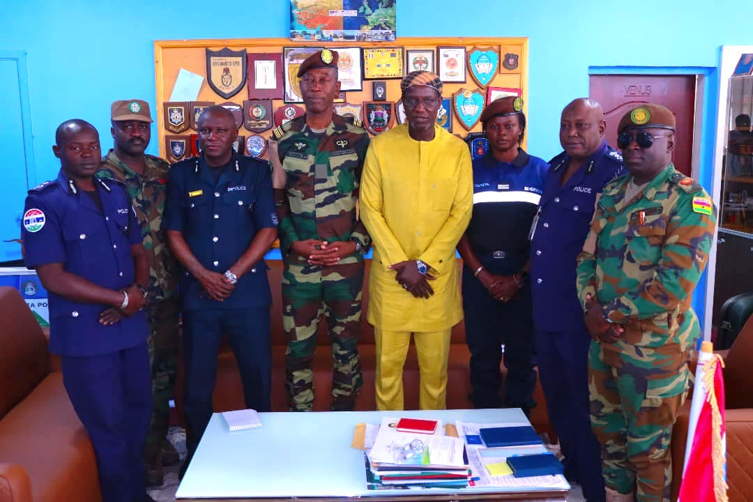 Gambia’s Police Chief and ECOMIG Leader Discuss Security Cooperation ...