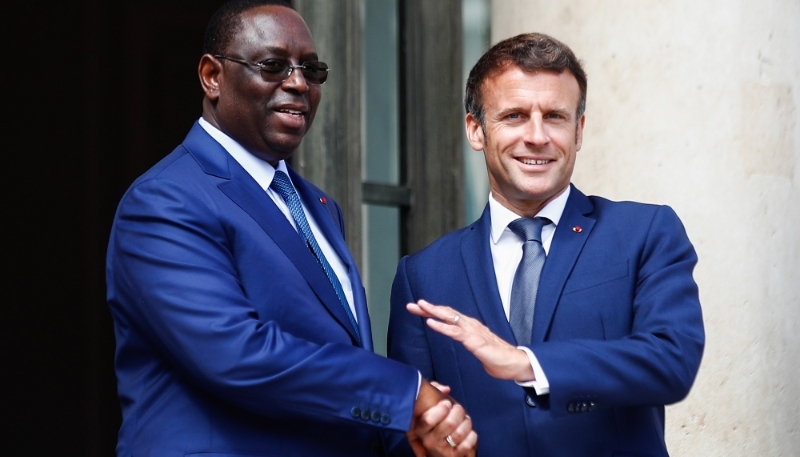 Former President Macky Sall’s Discreet Meeting with President Macron at ...